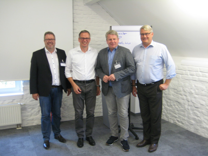 Dialog, Treffen und Wirtschaftsforum - tab - Das Fachmedium der TGA-Branche